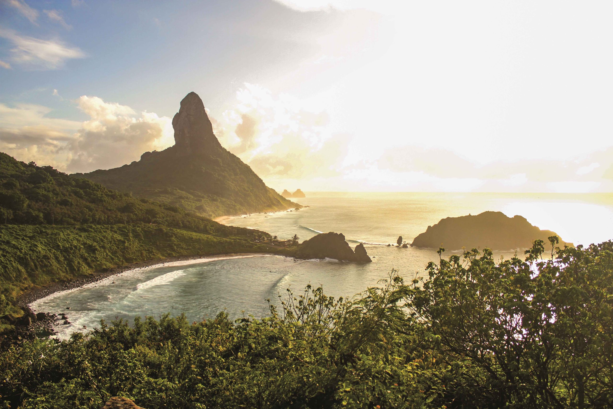 PARA SEMPRE NORONHA - The Traveller